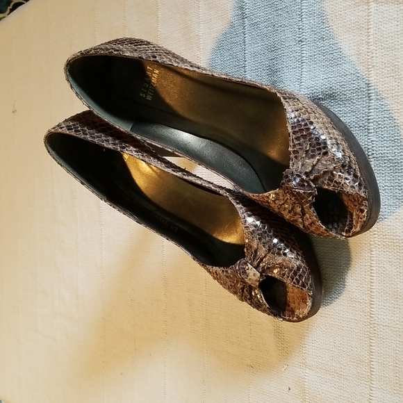 Stuart Weitzman | Shoes | Stuart Weitzman Snakeskin Platform Heels ...